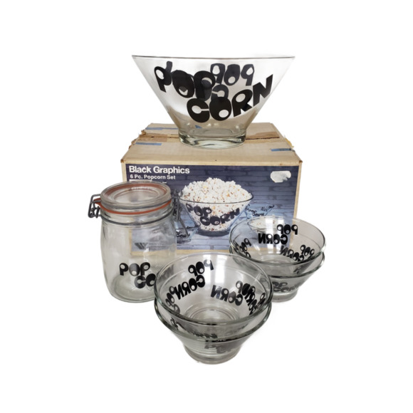 Wheaton Industries | Accents | Vintage 97s Wheaton Glass Black Graphics ...